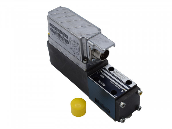 Bosch Rexroth Regel-Wegeventil 4WRPEH 6 C3B12L-2X/G24K0/A1M Ventil ...