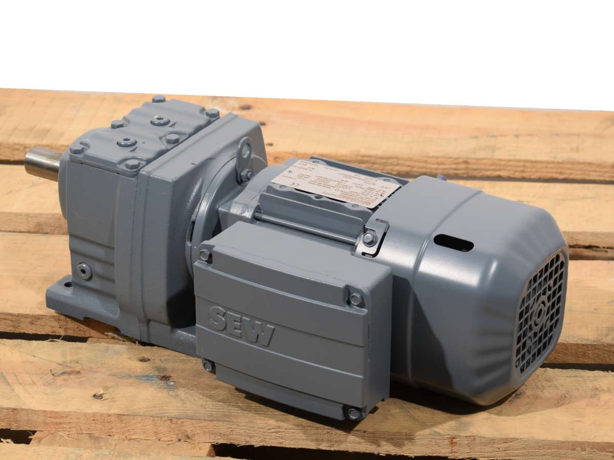 SEW-Eurodrive Stirnrad-Getriebemotor R37 DRS71S4BE05 Elektromotor i= 24,42:1