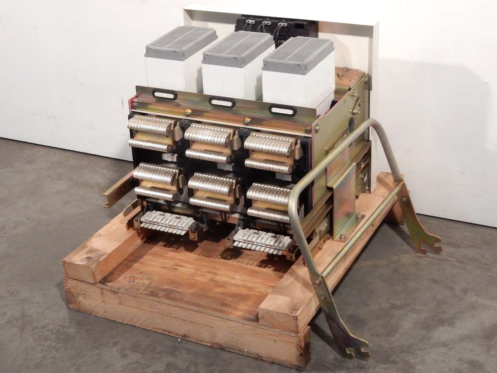 ABB SACE novomax G4 3200A Leistungsschalter | Ackrutat Shop